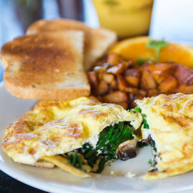 Breakfast - Serpico's Maui Pizza and More. Pizza Restaurant in Pukalani ...